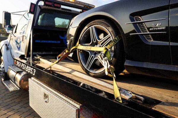 Flatbed Towing - Lifesavers Towing